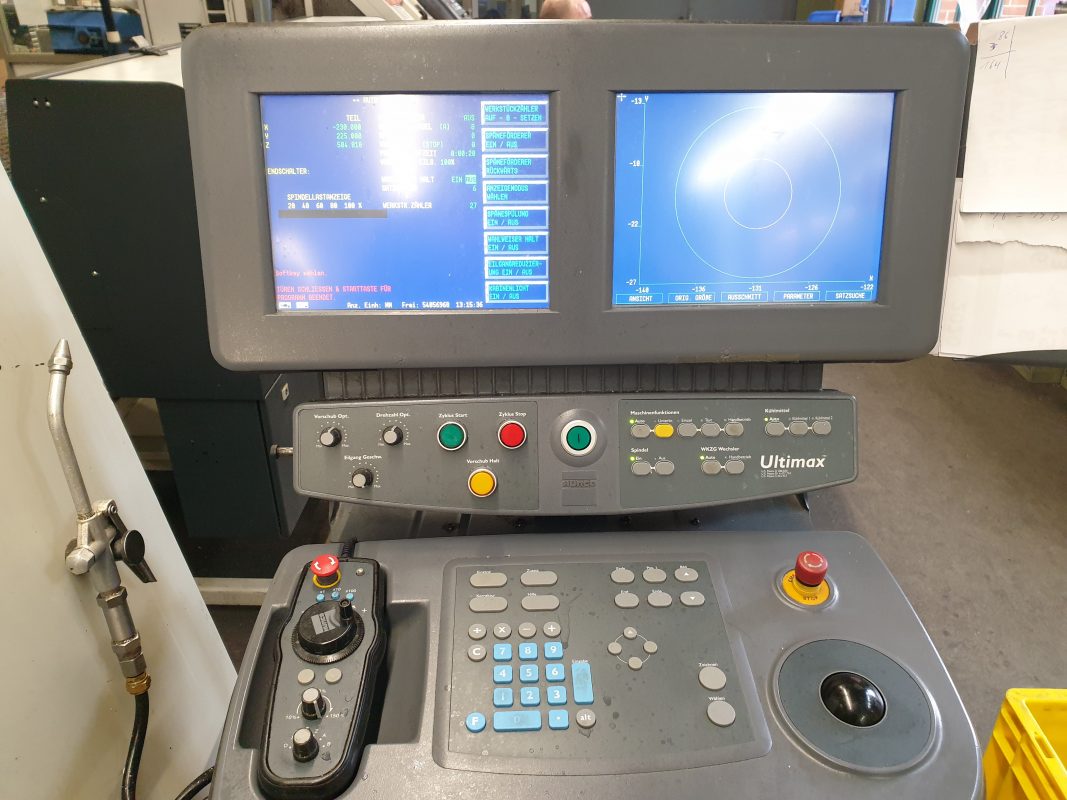 HURCO VMX 24 - Wiegand Werkzeugmaschinen